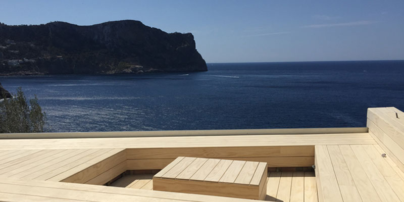 Madera acetilada y sostenible para exterior ACCOYA® | Grupo Gámiz