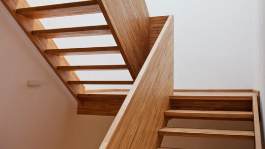 Oak glulam beam | Grupo Gámiz